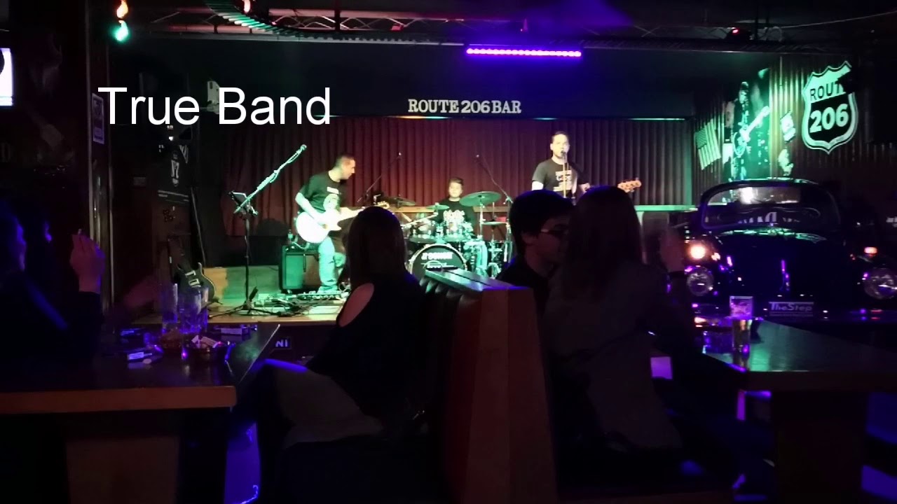 True Band no Route206 bar - cover Rolling in the deep - Adele - YouTube