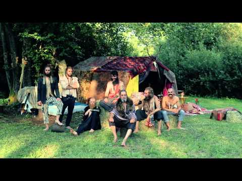 Katja Šulc - Comes Love (HD)