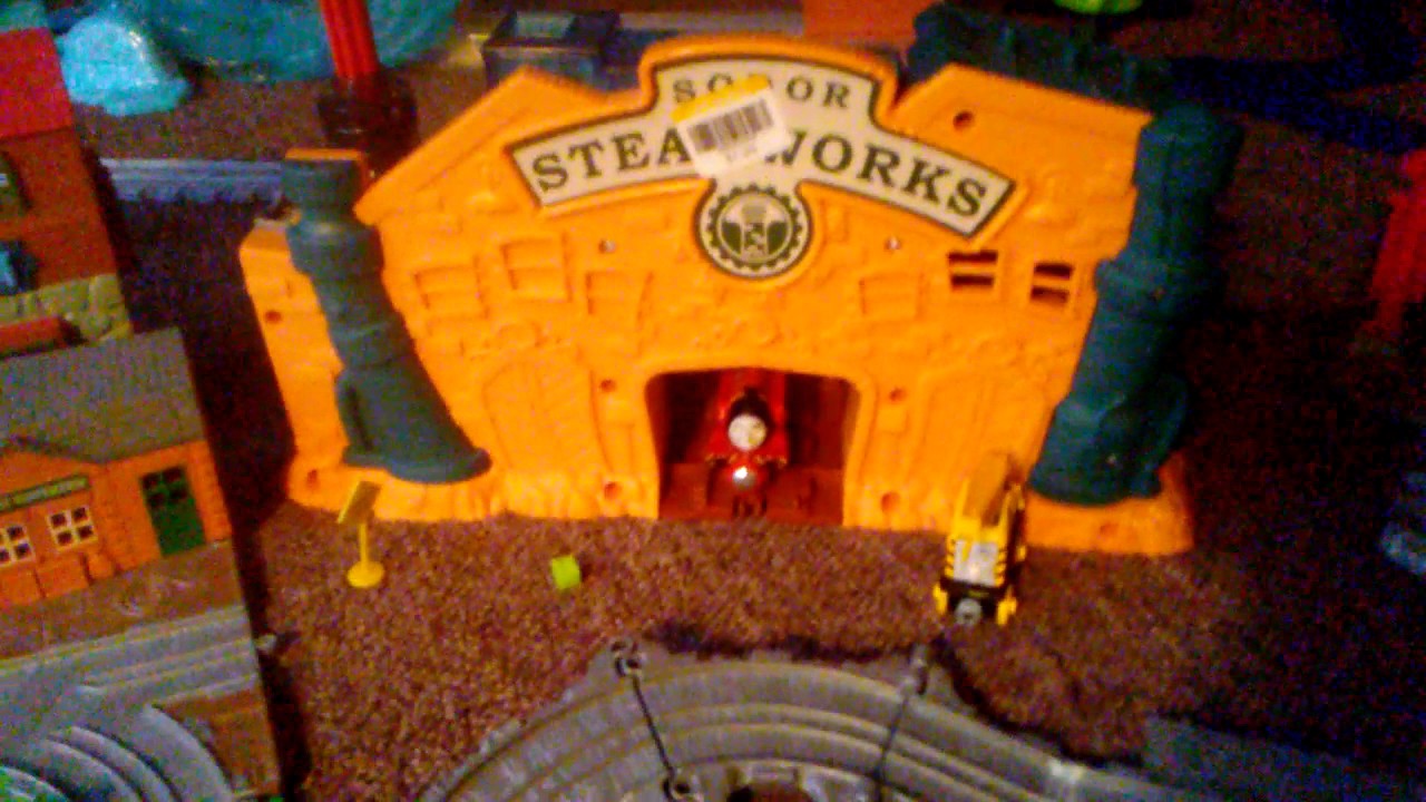 Thomas Take n Play Layout Video - YouTube