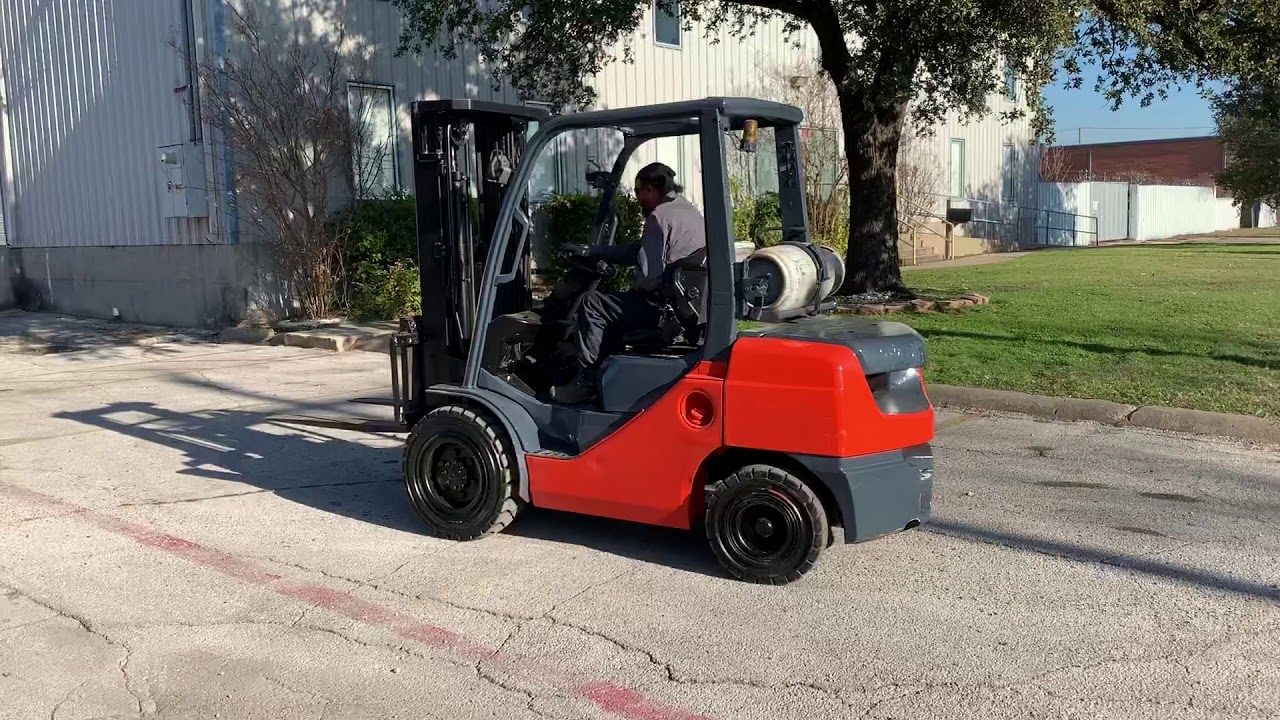 Toyota 8FGU30 Forklift - YouTube