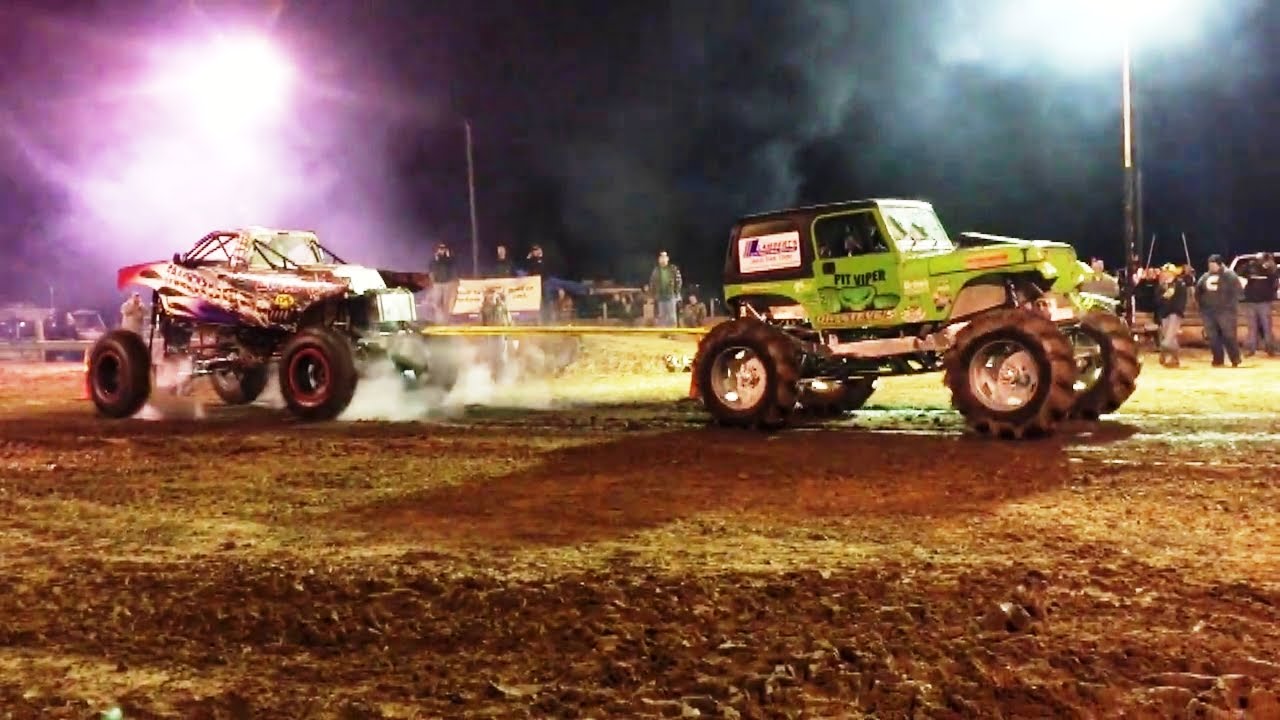 Pit Viper Vs Intruder At Twittys Mud Bog Tug Of War - YouTube