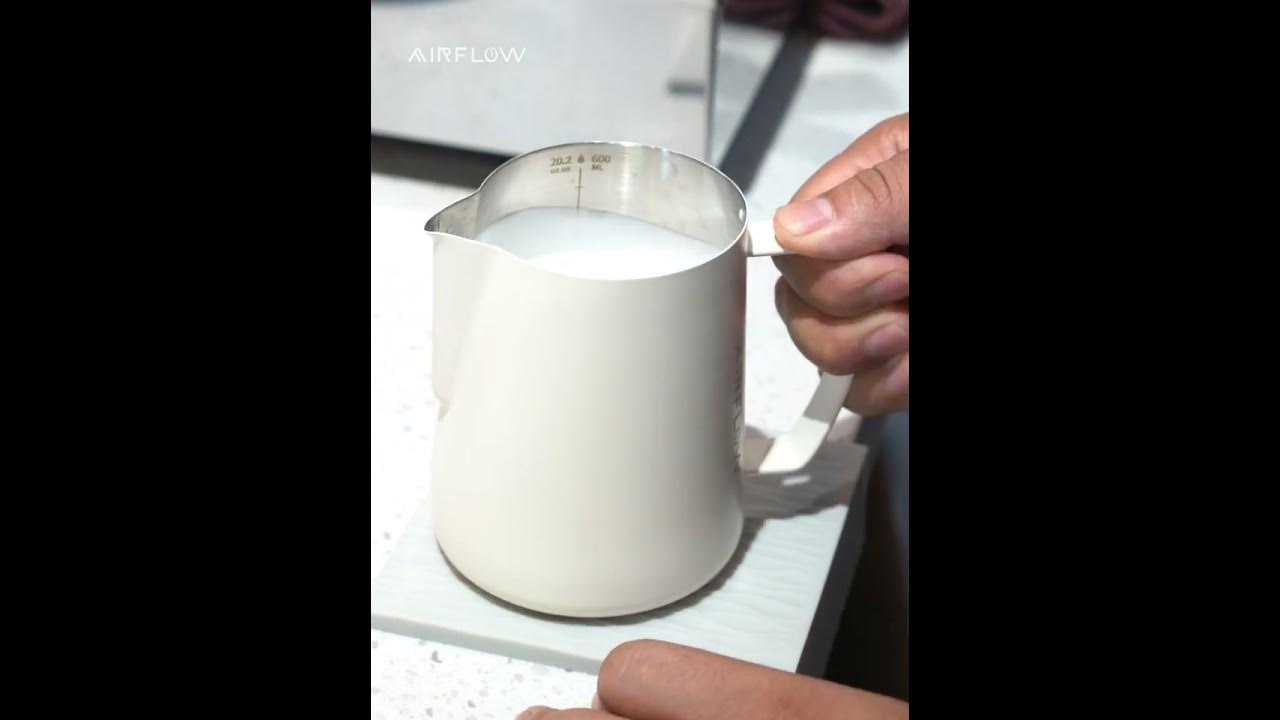 Ca Đánh Sữa Inox Cao Cấp 400ml - 600ml AIRFLOW | Milk Pitcher - YouTube