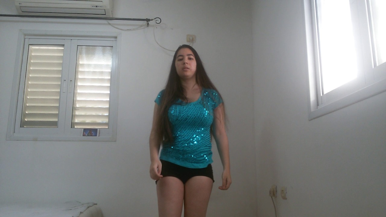 HELLO VENUS WIGGLE WIGGLE COVER BY MAAYAN - YouTube