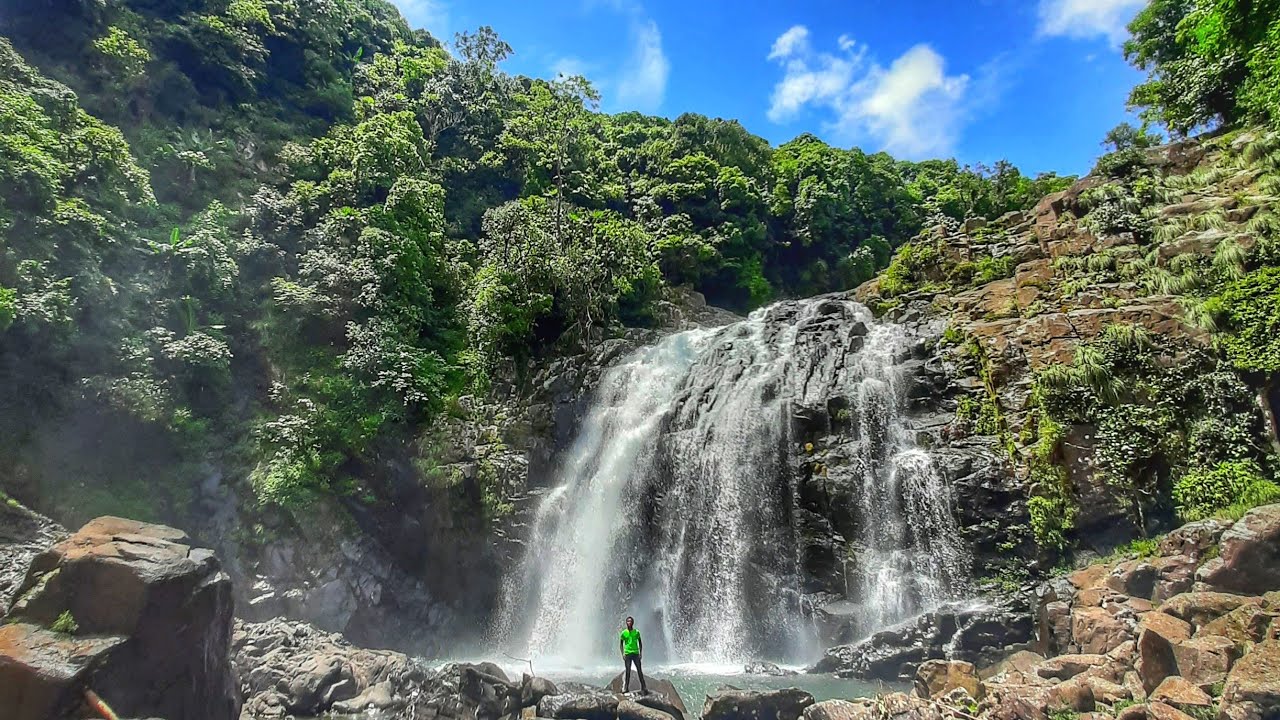 Hidden Waterfalls || South West Khasi Hills District || Meghalaya - YouTube