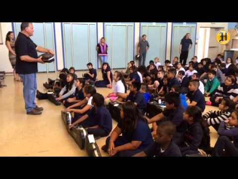 Students get new instruments at Del Rey Woods Elementary ...
