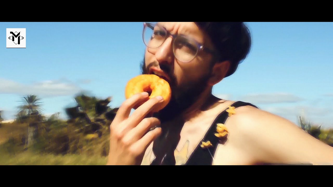 Jirafa Rey & Lapili (Glitch Gyals) - Cómeme El Donut (MIRTHEUZ Remix ...