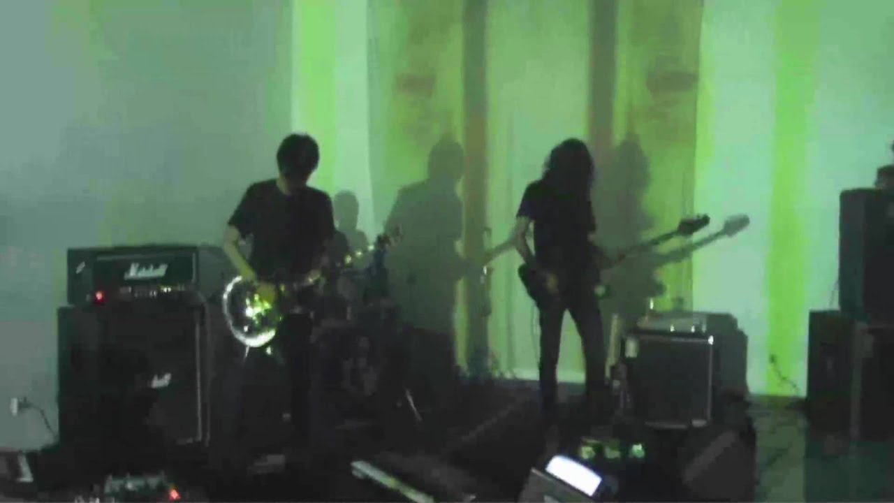 Ausare - Live at ROSSI 4/11/2009 - YouTube