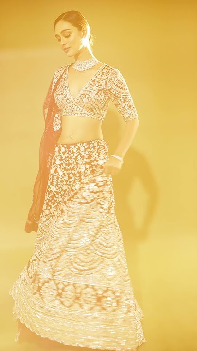 Seasons Mumbai Red Deep Semi Bridal Lehenga Set Youtube