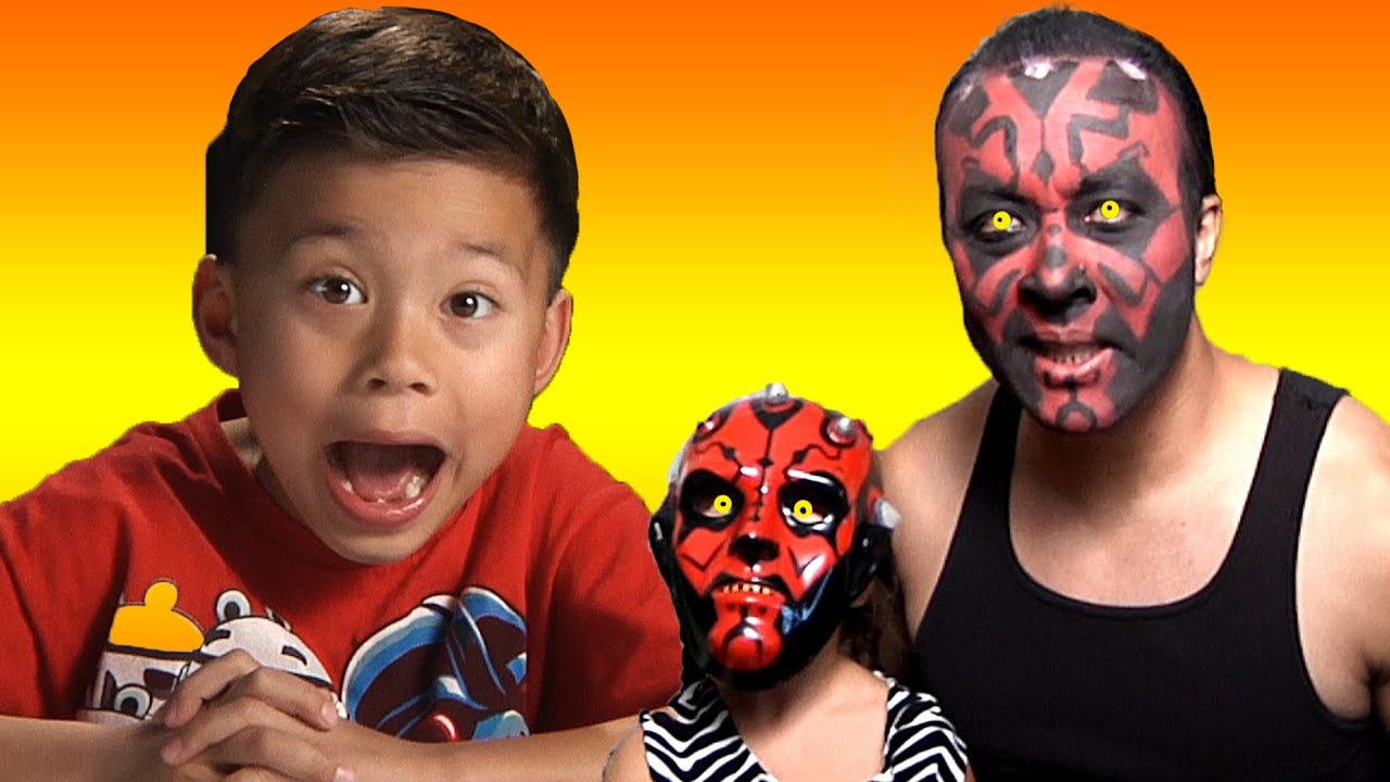 DARTH MAUL scares EVAN from EvanTubeHD!!! - YouTube