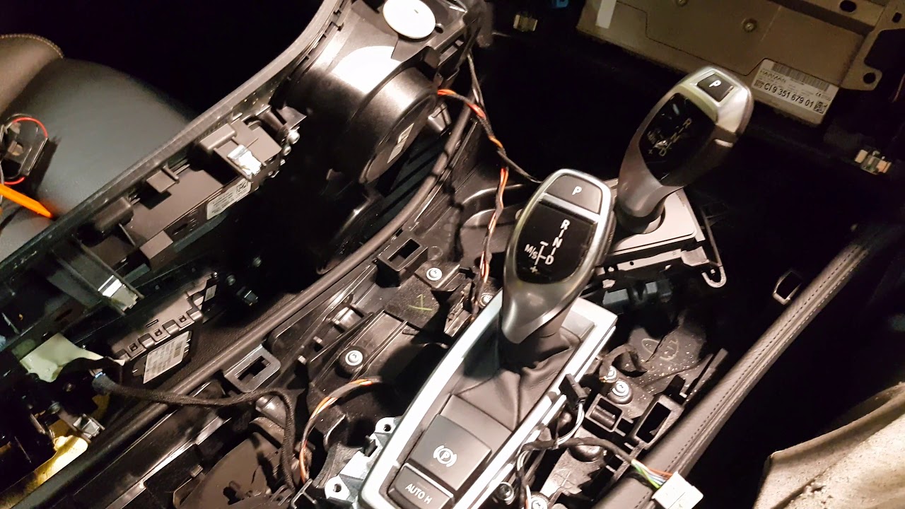 BMW F10 shift knob retrofit www.bmwretrofit.hu - YouTube