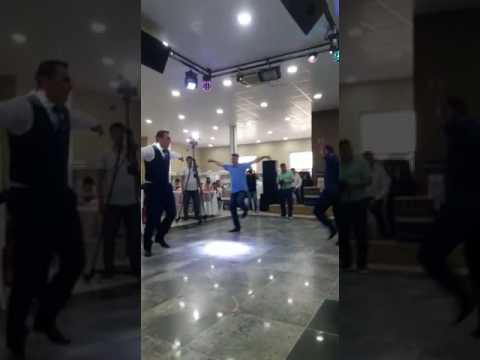 DİNAR BAS BAS ZEYBEĞİ