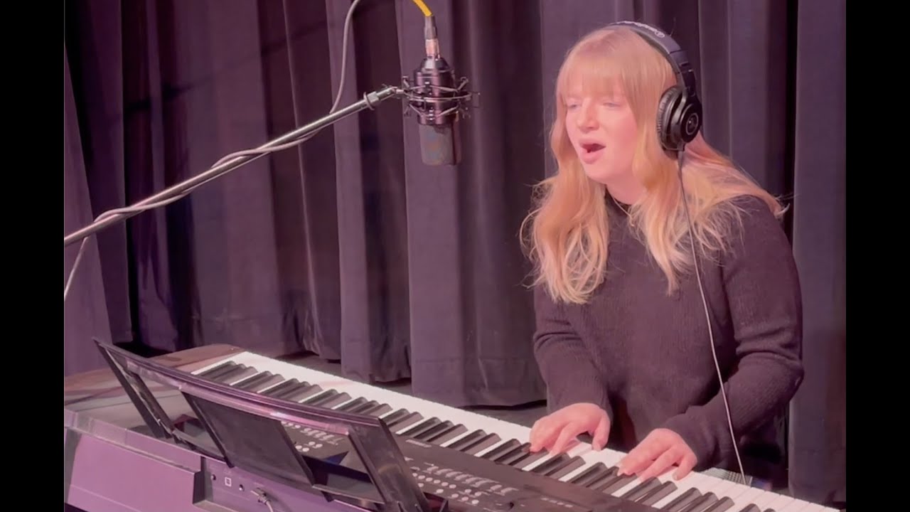 Lauren Ragan's Audition - YouTube