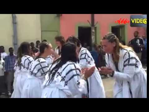 Amazing Eskista Ethiopian Dance by Israeli Girls - AddisZema - YouTube