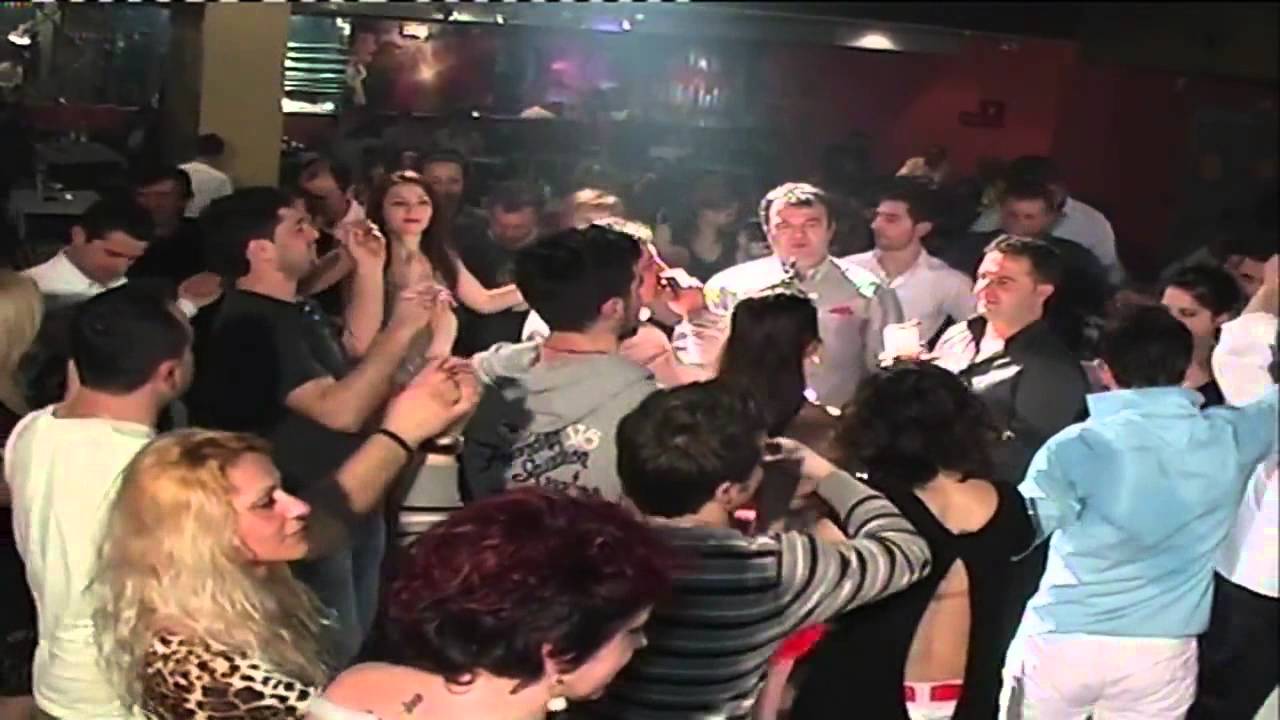 ALEKS MICKA-THOMA LOLI- NE KURBET HUMBA RININE LIVE-KONCERT NGA AGRON ...