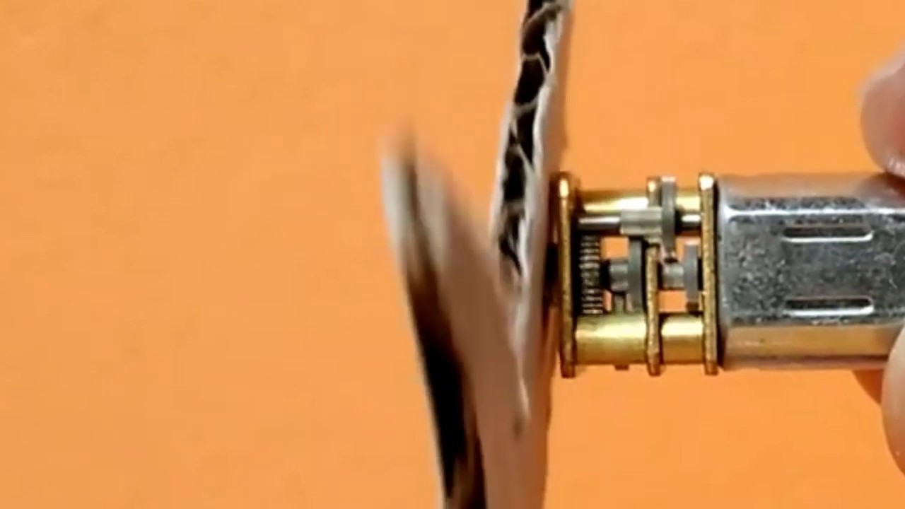 Motor continuo tipo pololu - YouTube