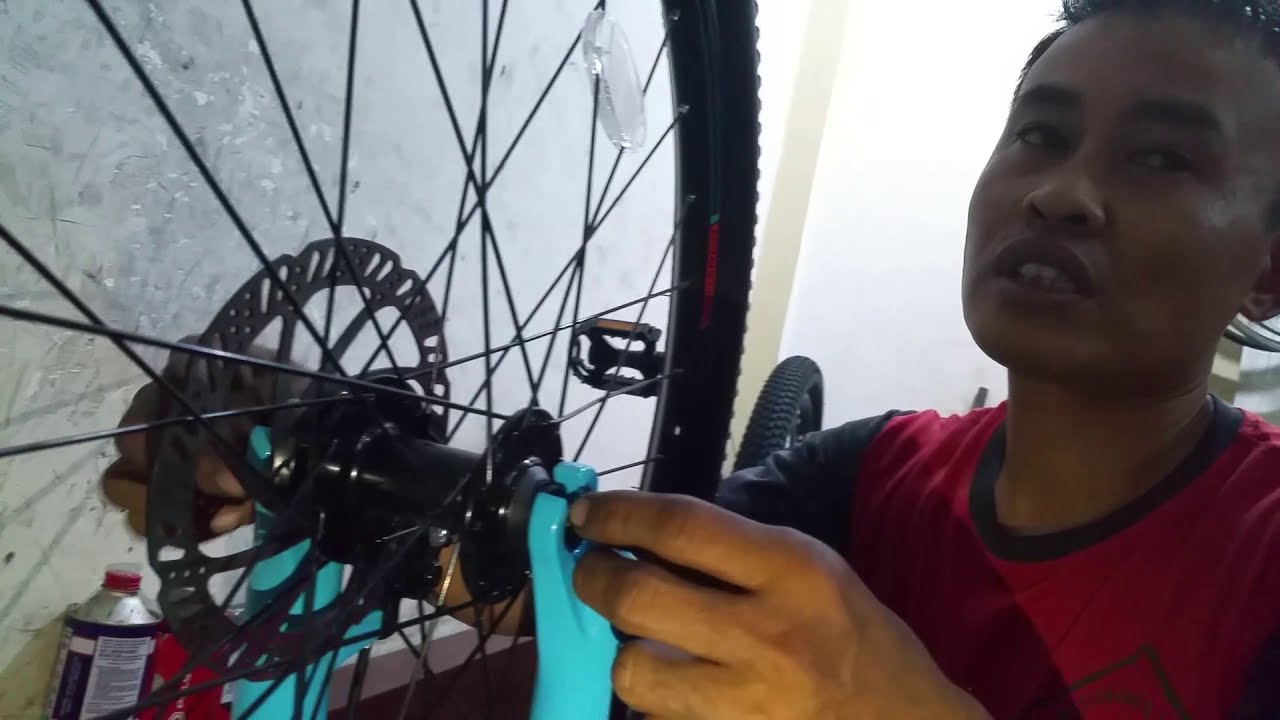 Rakit Sepeda Polygon Monarch 5 G New - YouTube