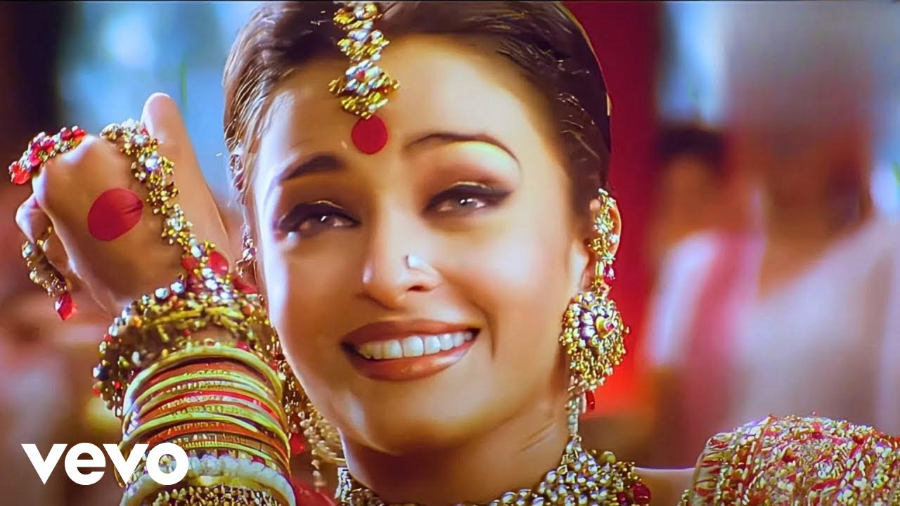 Dola Re Dola Re (official Music Video) Shahrukh Khan|Aishwarya Rai ...