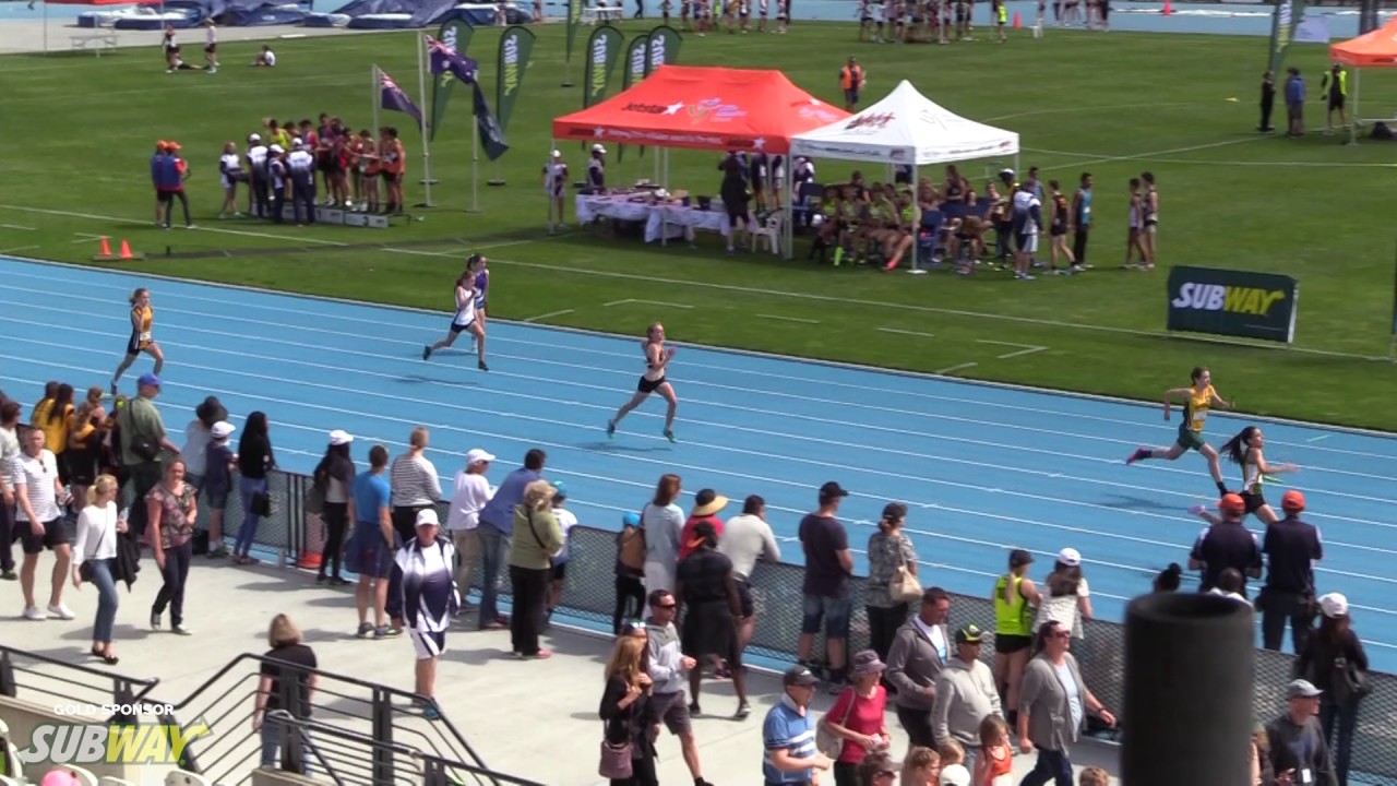2016 SUBWAY STATE RELAY CHAMPIONSHIPS: GIRLS U13 4X200M FINAL // LAVicTV - YouTube