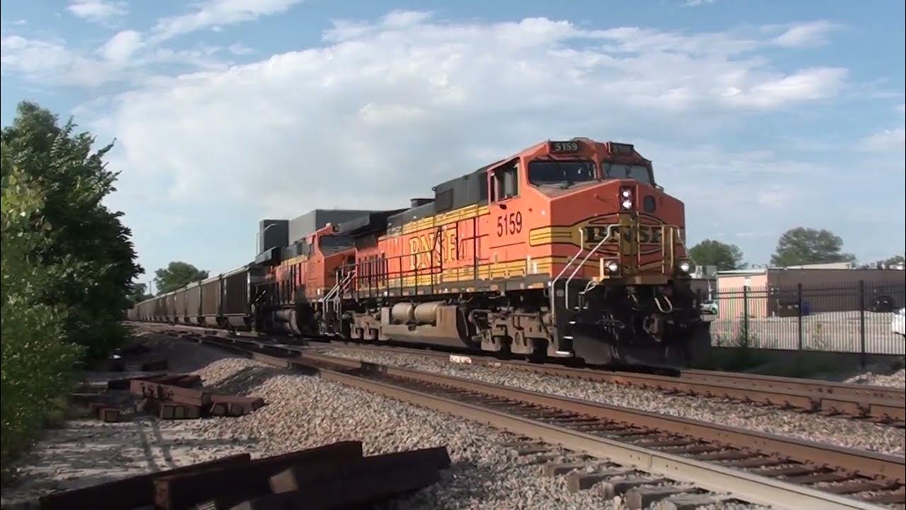 BNSF #5159 Leads WB Cargill Feed Train. Olathe, KS 7/8/23 - YouTube