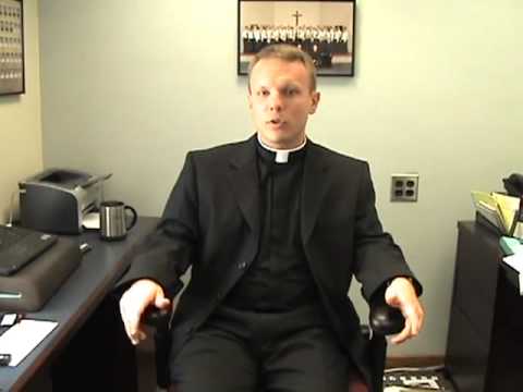 Two-Minute Homily with Fr. Michael Simone - YouTube