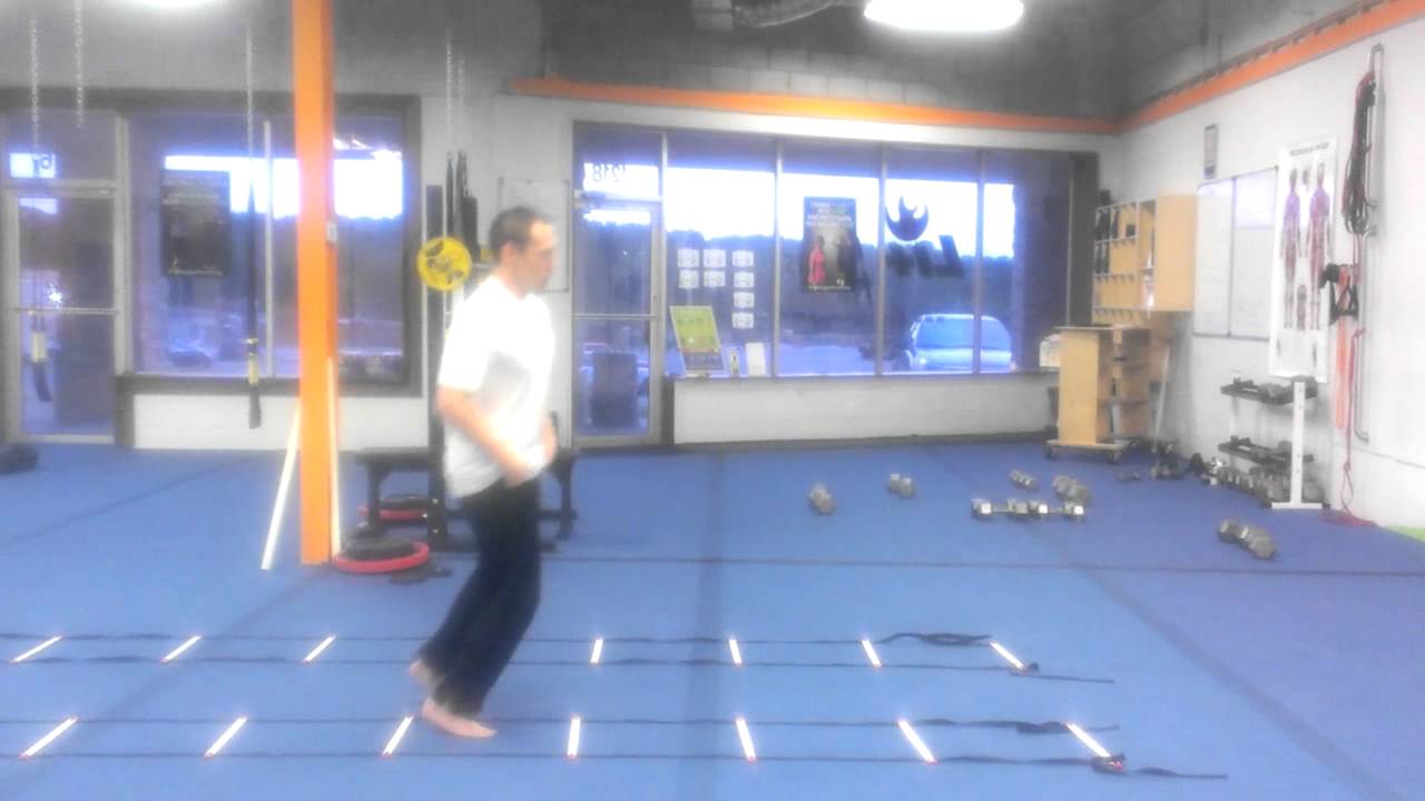 SAQ Ladder Slalom Ski Jumps - Blue Springs Personal Trainer - YouTube