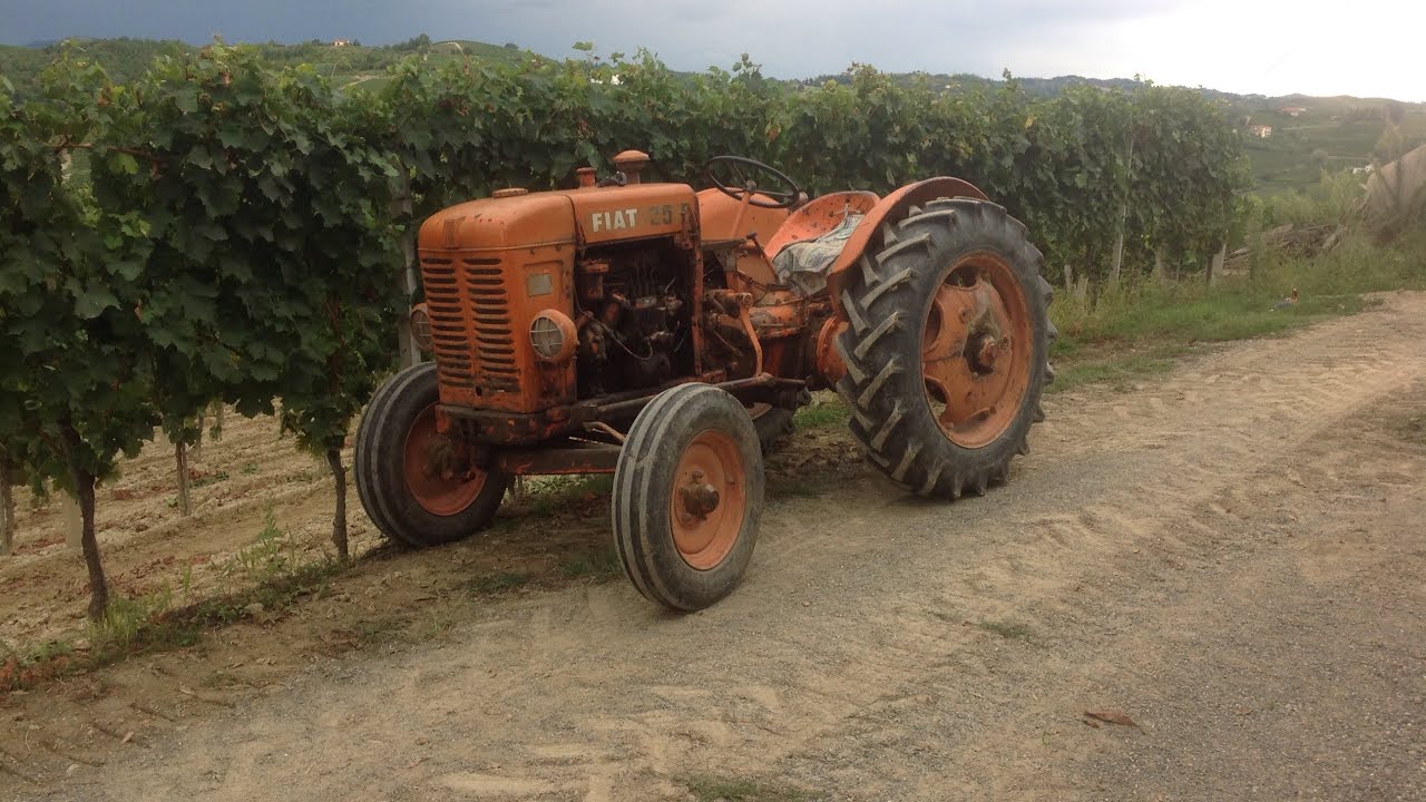 Trattore d'epoca, Fiat 25 R - YouTube