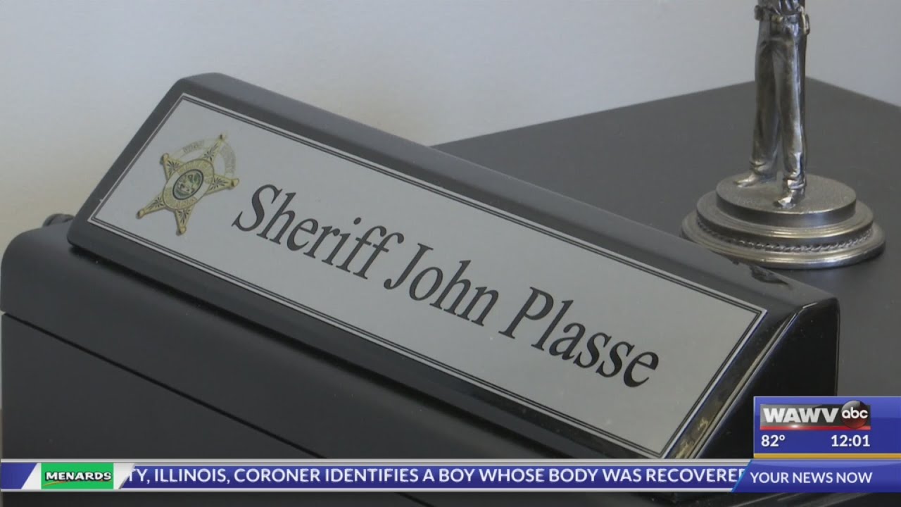 Vigo County Sheriff John Plasse has passed at age 60 - YouTube