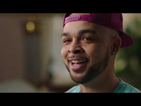 Kingsford Grill Stories Hecky Powell, Chicago (Evanston) - YouTube