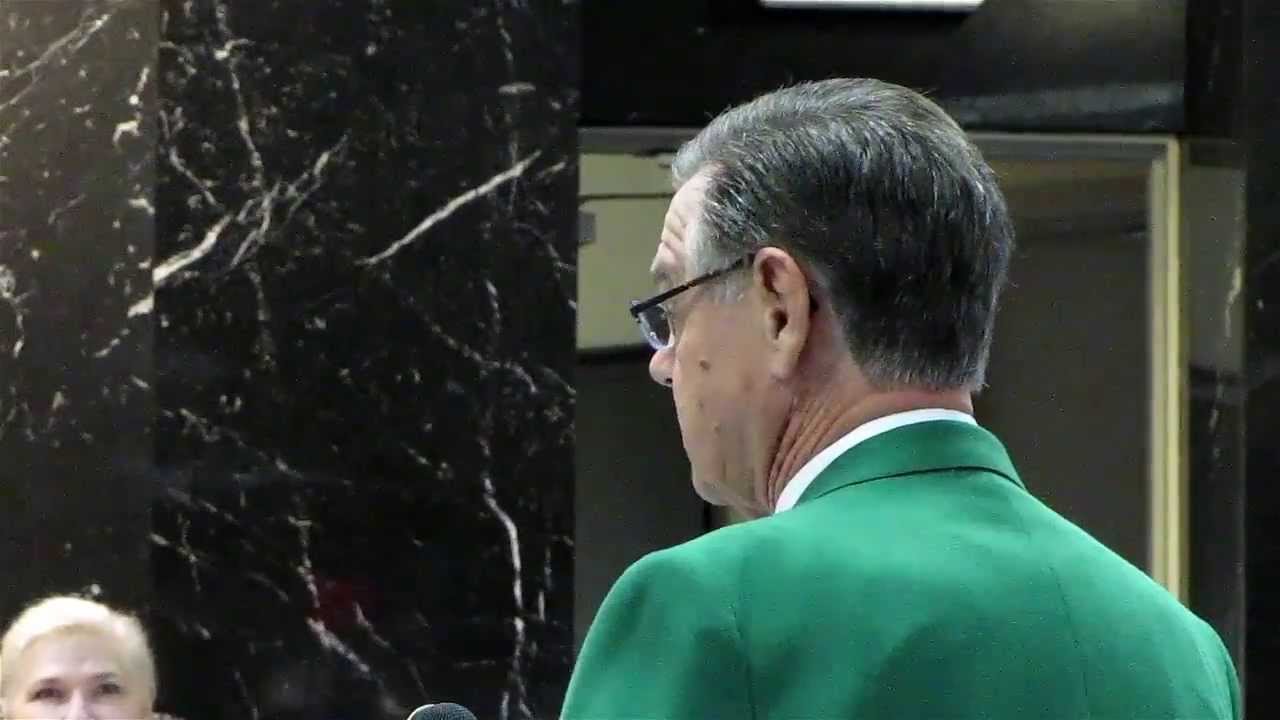 Brian Singletary reflects on 51 years at Publix - YouTube