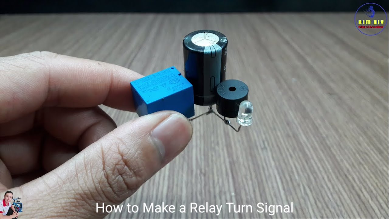 How to Make a Simple Relay Turn Signal - YouTube