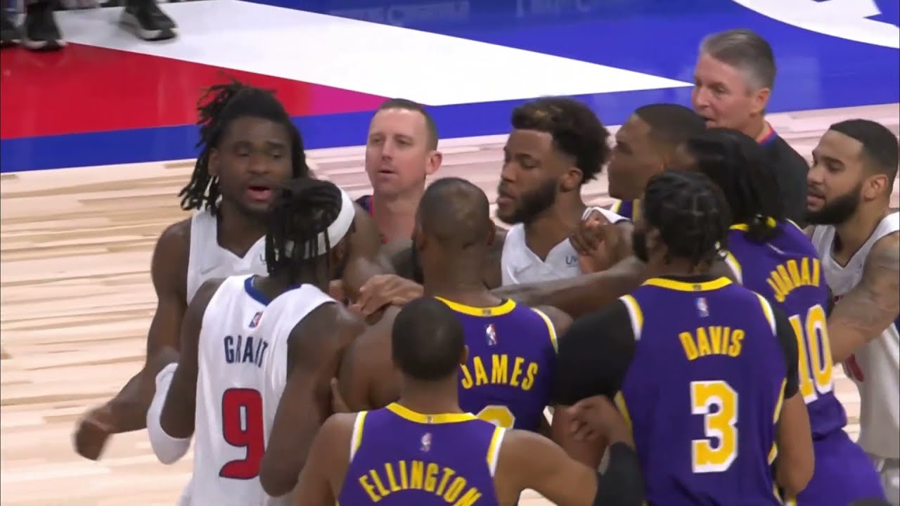 LeBron FIGHT | Isaiah Stewart NBA Fight 🤬 - YouTube