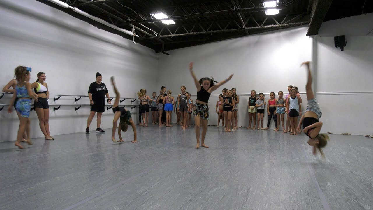 ONTV News Break: Broadway Dance Co. Open House - YouTube