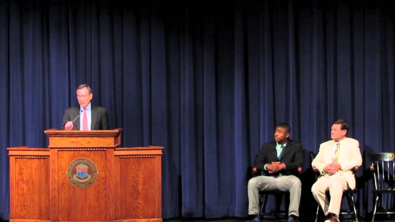 Dr. David Jackson Receives the 2013 Distinguished Teaching Award - YouTube