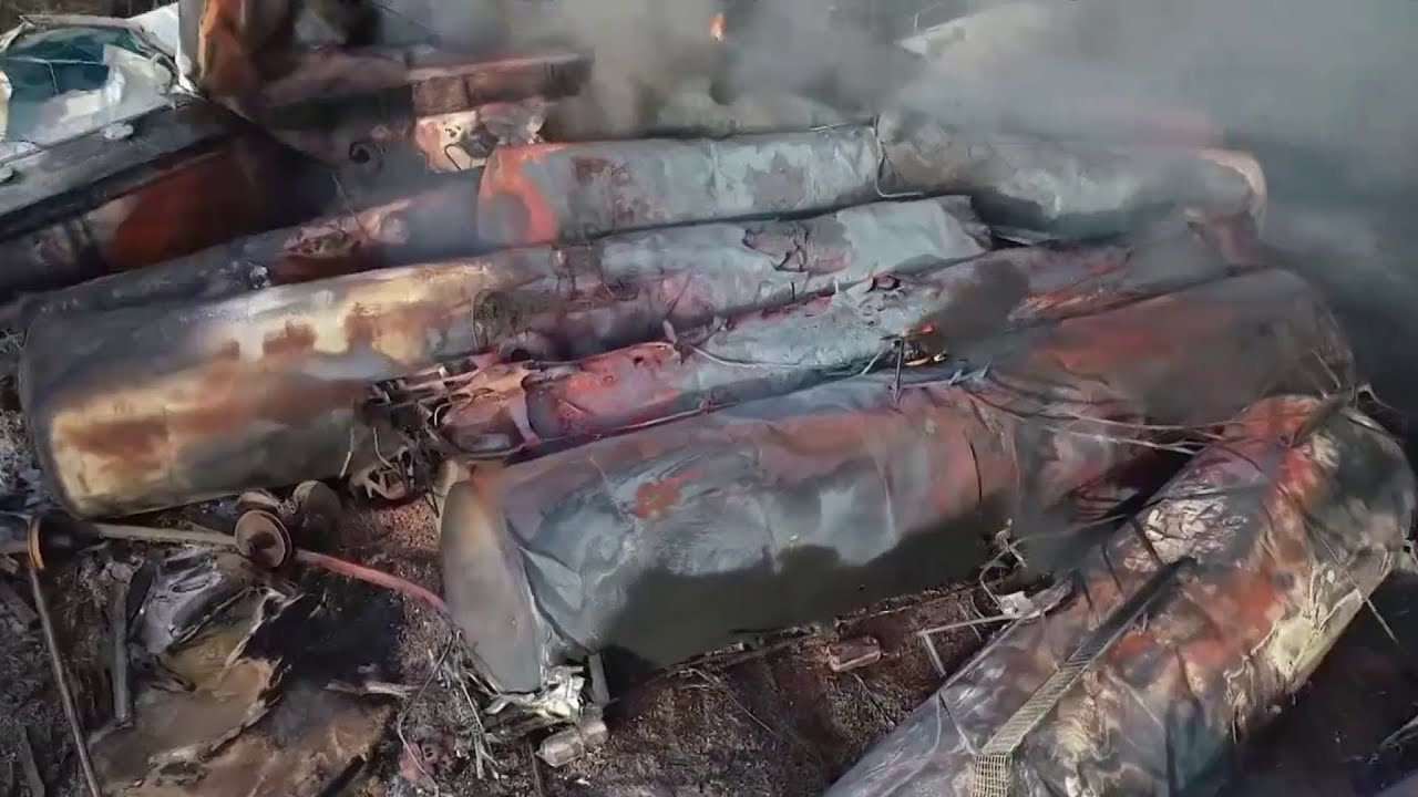 NTSB Probes Toxic Derailment Of Freight Train - YouTube