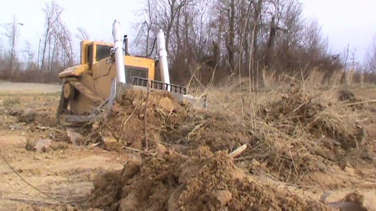 RC Dozer Stripping Top Soil - YouTube