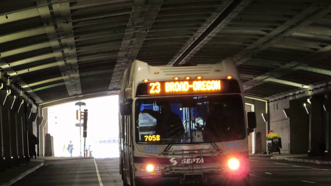 SEPTA Bus: Broad St/Oregon Av bound DE40LFR 8428 Rt.23 at Arch St/N.12 ...