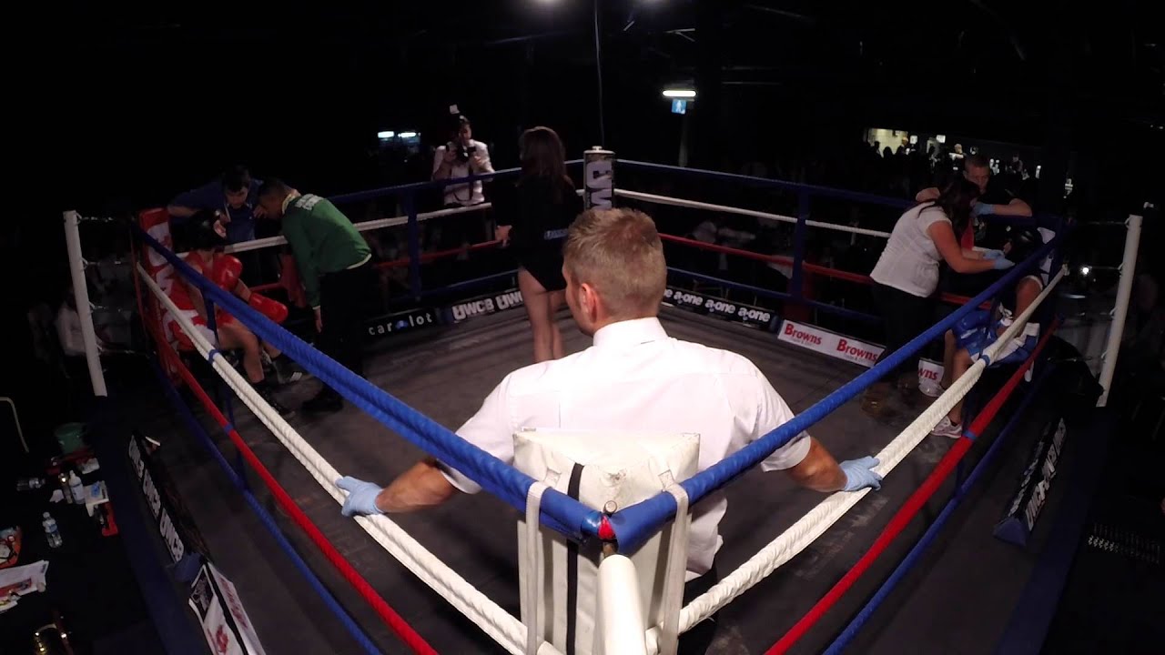 Birmingham | Ladies Ultra White Collar Boxing 5 - YouTube
