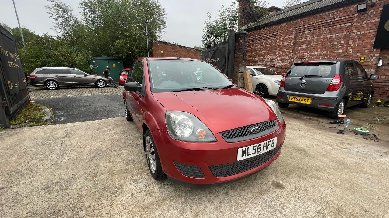 Ford Fiesta 2006 In-Depth Video - YouTube