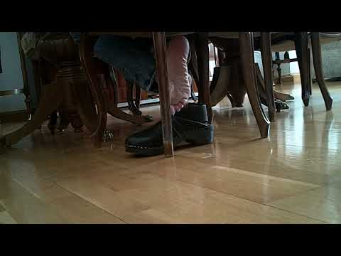 Candid shoeplay 36