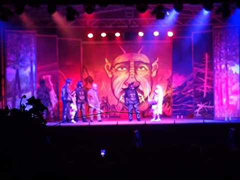 Adrano: i Diavulazzi i Pasqua