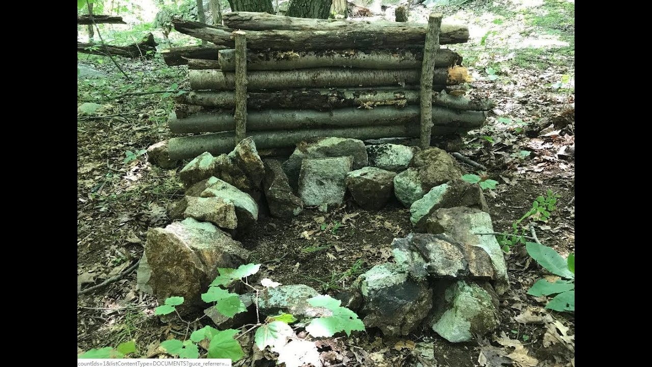 Fire Pit and Fire Reflector - Bushcraft fort build - Day 3 - YouTube