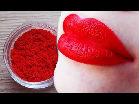 DIY: PERFECT MATTE LIP POWDER - YouTube