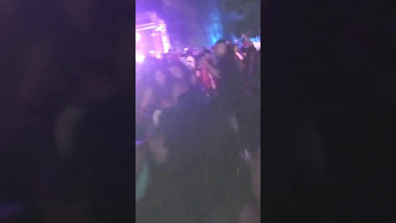 Beach House Cooler Fete - Carnival 2017 - YouTube