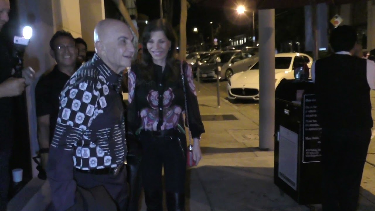 Robert Shapiro and wife Linell Shapiro arrive for dinner at Craigs ...