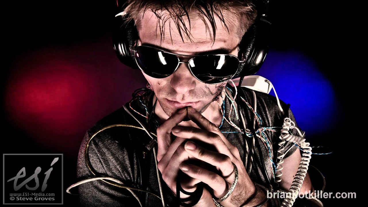 brian botkiller - mind and space - YouTube