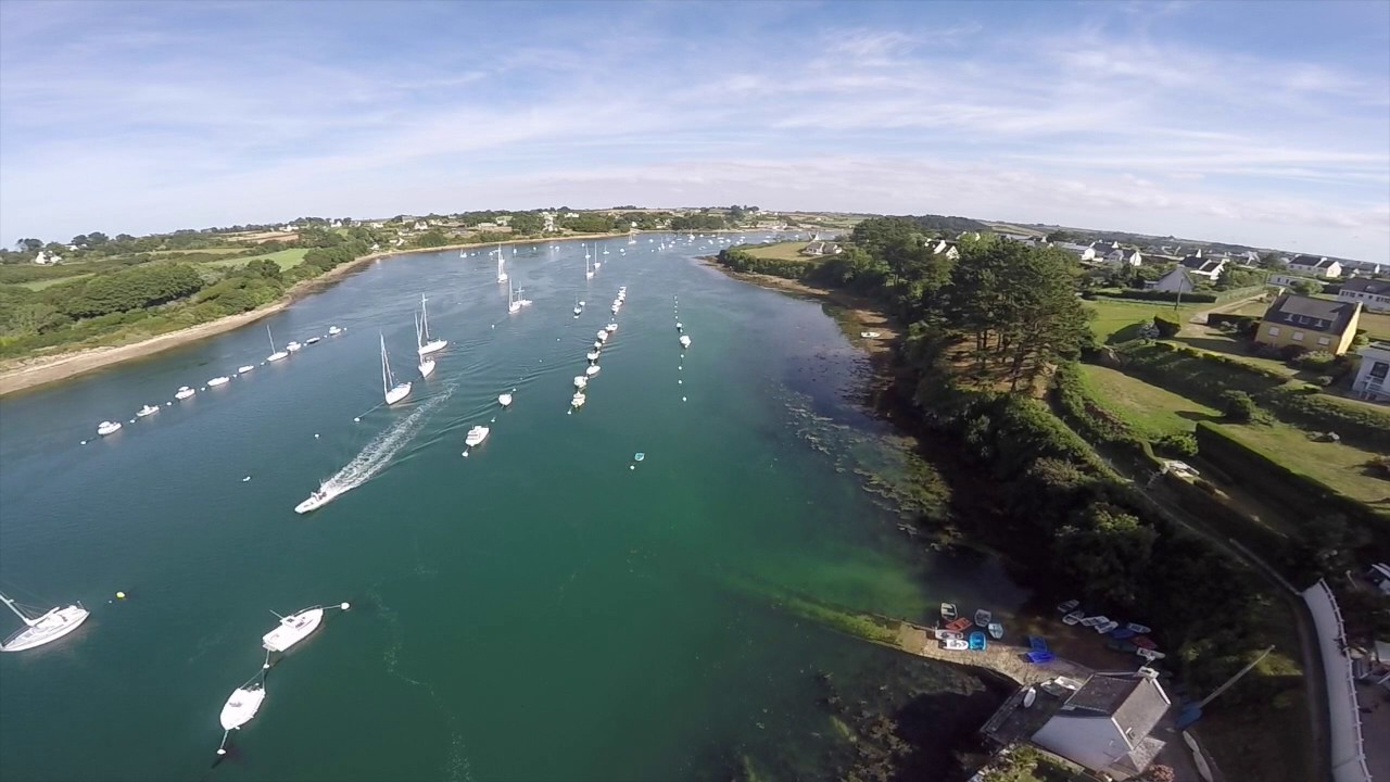 St Pabu - Le Passage - YouTube