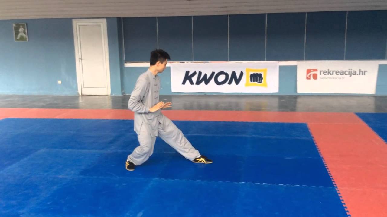 Wushu Yang Tai chi 24 form - YouTube
