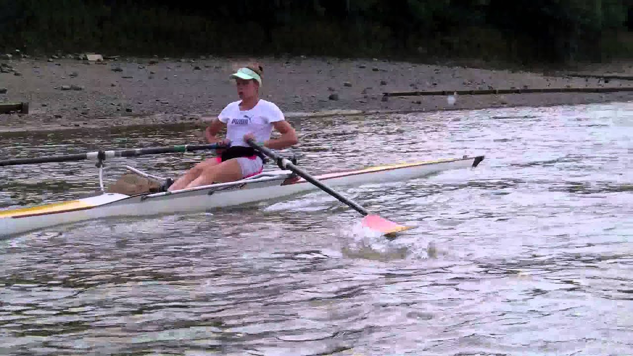 sculling courses at Tideway Scullers School - YouTube