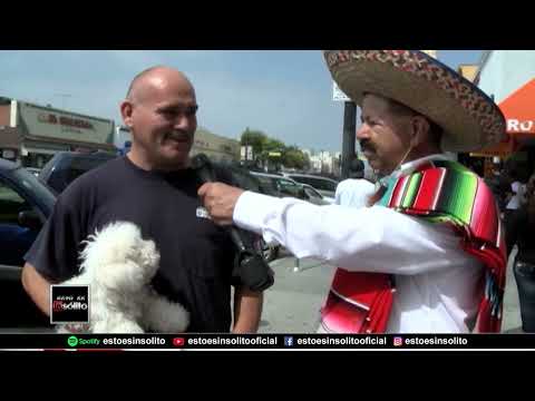 Vean cómo el #indio #macario saca de onda a la #gente en las calles de #losangeles #comediante