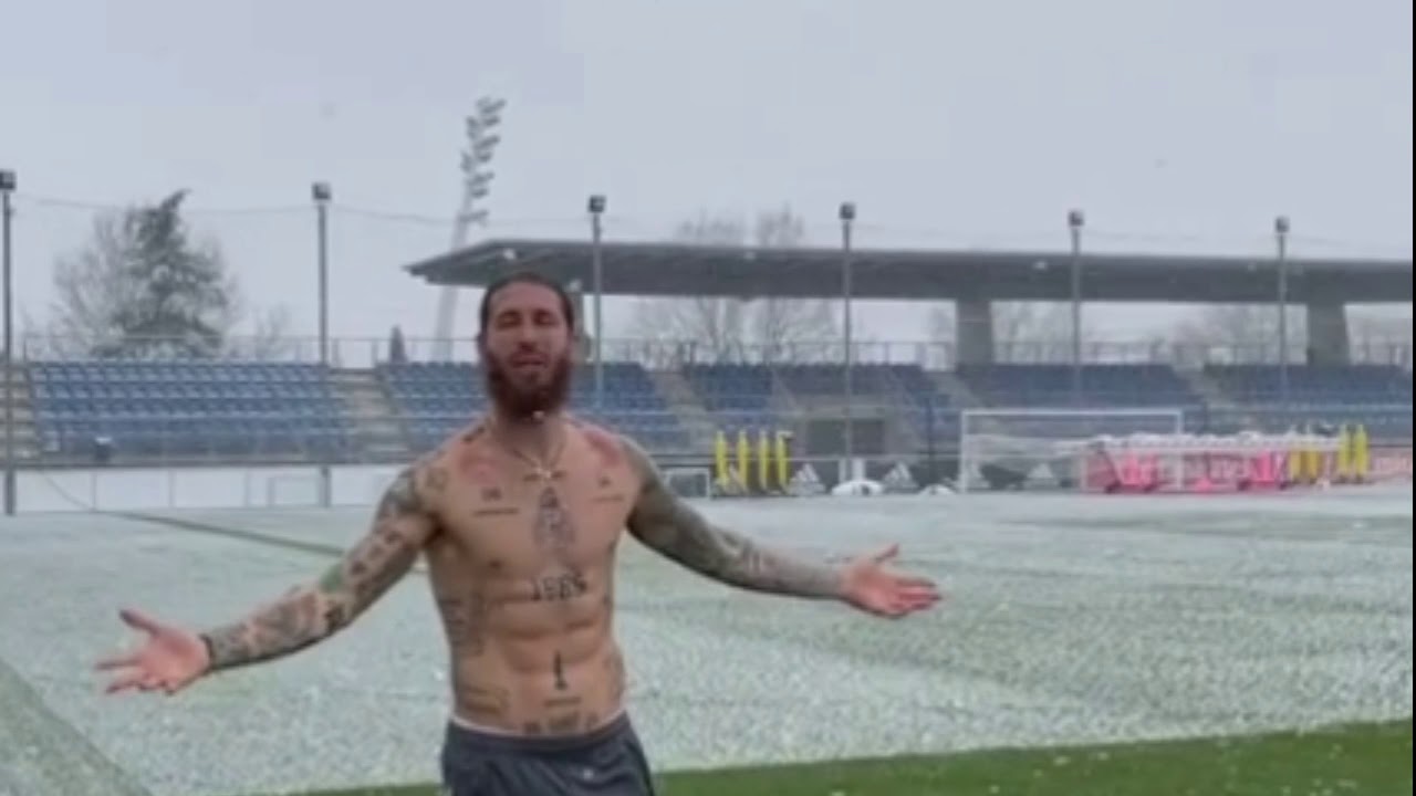 Sergio Ramos loves training and Snow - YouTube